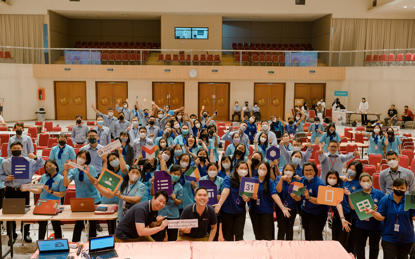 Gunakan Google Workspace for Education Plus, Sekolah Pah Tsung ...